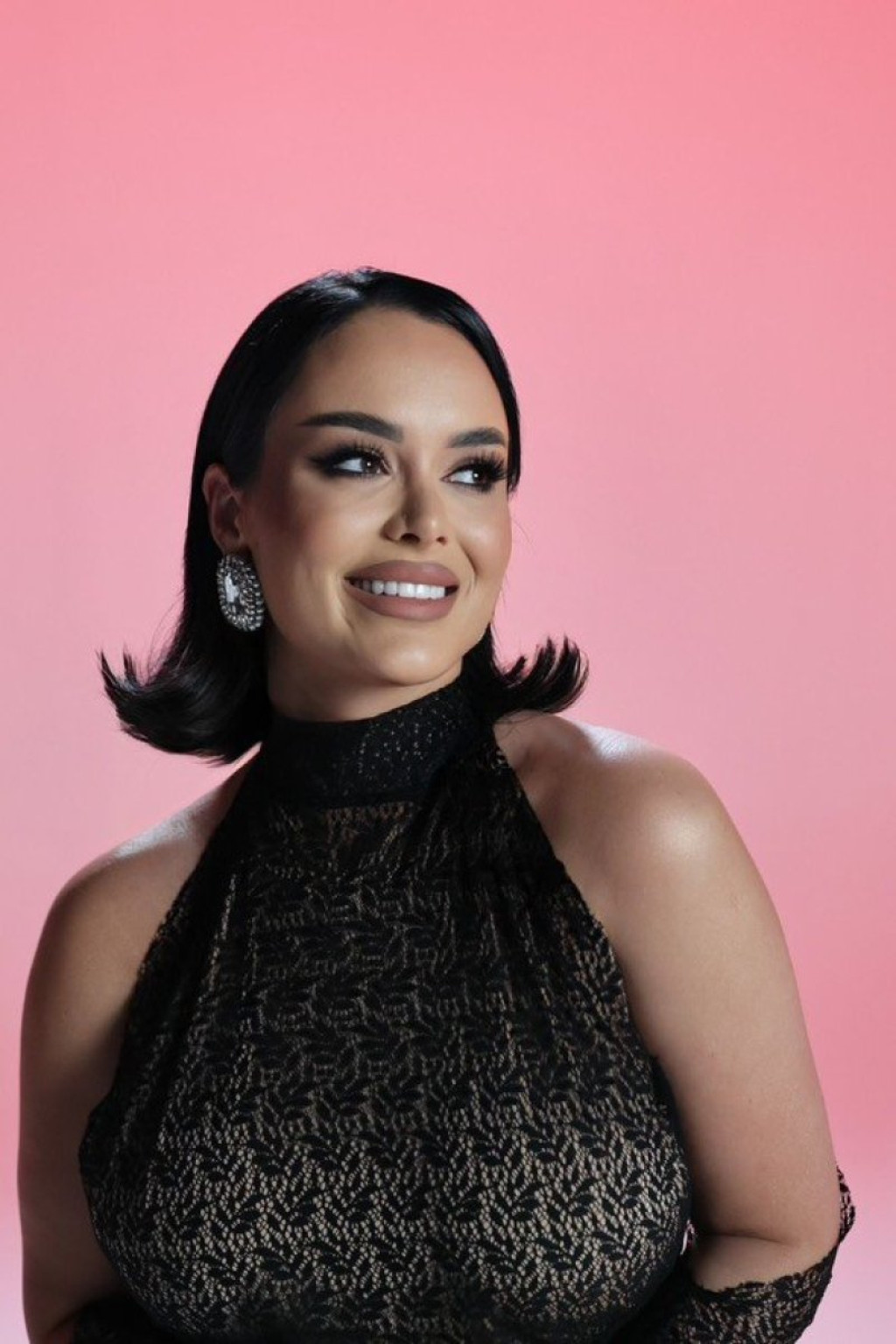 Tijana Em uložila u novu pesmu uložila silne pare! - Informer.rs