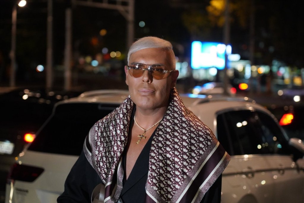 Boki 13 urlao na Radu Manojlović - Informer.rs