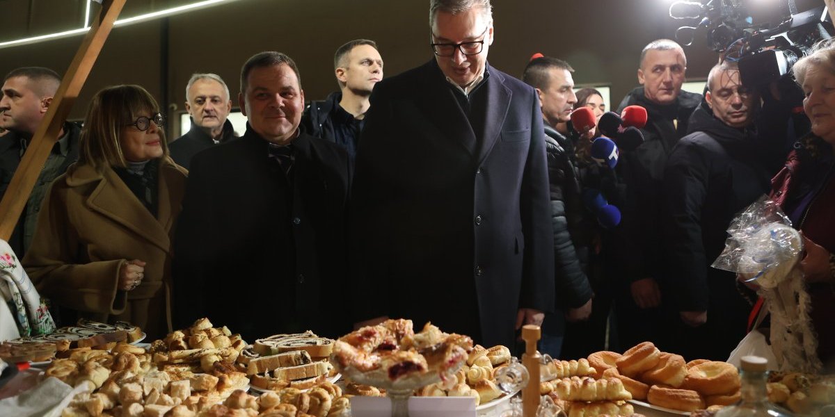 Vučić i Pelegrini danas u Bačkom Petrovcu - Informer.rs